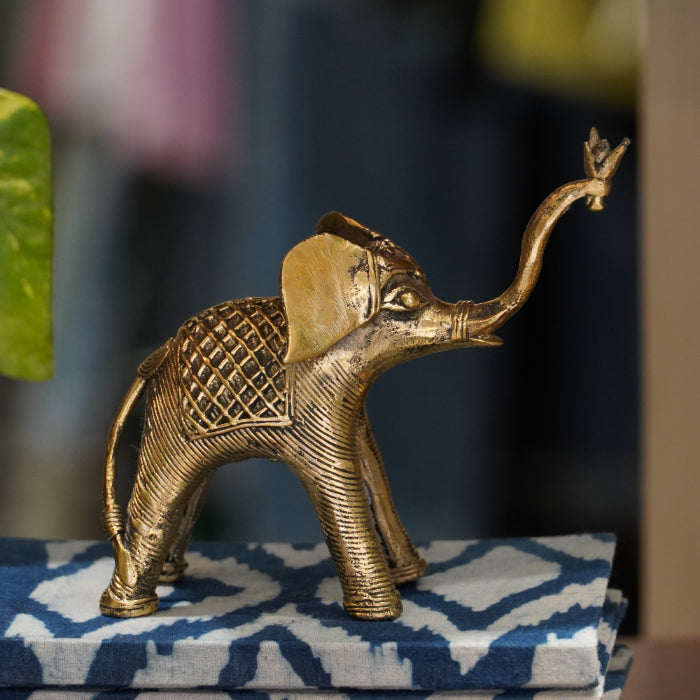 Decorative Showpiece – Ocher Studio